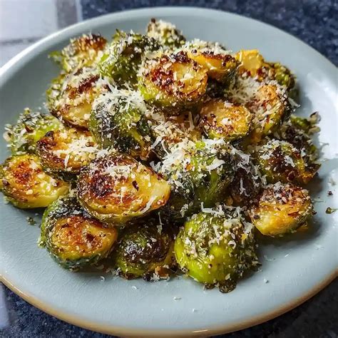 Garlic Parmesan Brussels Sprouts Easy 30 Minute Side Dish