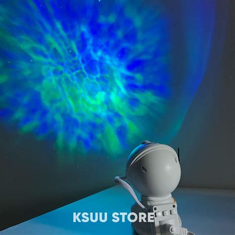 Нічник проектор Космонавт 10294 ціна 1099 грн купити з доставкою в Україні