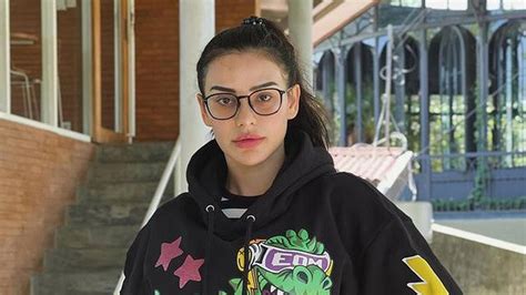 6 Potret Nora Alexandra yang Akan Menjalani Program Bayi Tabung - Entertainment Fimela.com