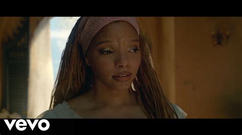 Sophio პირველად პატარა ქალთევზა დან Youtube