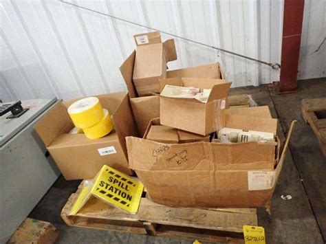 Lot Of Assorted Components Yellow Tag Auctions