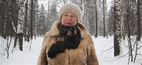 Минимальная пенсия в России в 2025 размер доплаты индексация