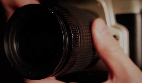 PHOTOGRAPHS GUY GETTING BLOW JOB ThisVid Com