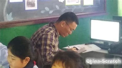 引领方向 不断成长——教育局信息中心副主任刘宏岩来唐马路小学进行scratch工作指导 scratch 少儿编程网