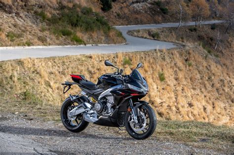 Aprillia 2022 아프릴리아 투오노 660 팩토리 파워모터사이클
