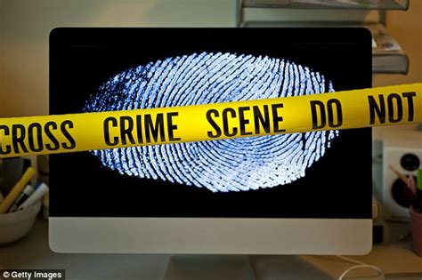 Fingerprint Test Can Detect Gender And What You Ve Eaten Daily Mail Online