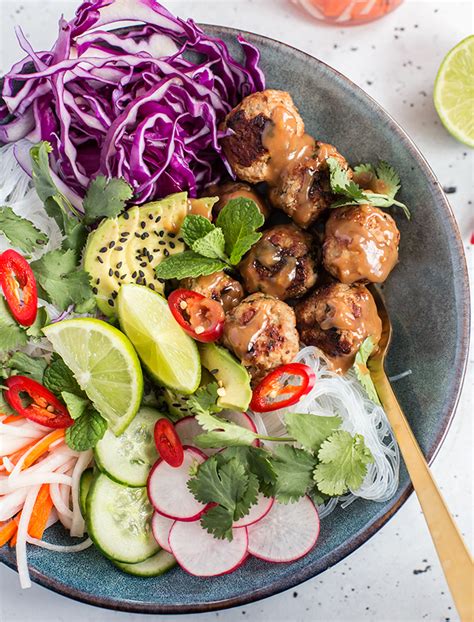 Simple Dinners 22 Pork Meatball Banh Mi Salad Bowls Spicyicecream
