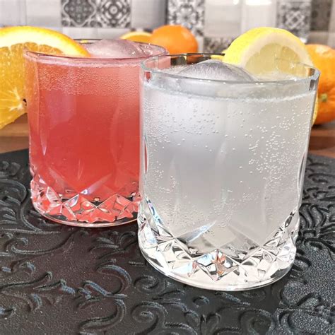 Gin Daisy Cocktail Recipe Old And New Foodiosity