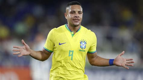 40 Millionen Barça Drückt Bei Vitor Roque Aufs Gaspedal