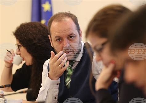 Министерският съвет прие доклад за изпълнението на Плана за действие за 2022 г с мерките