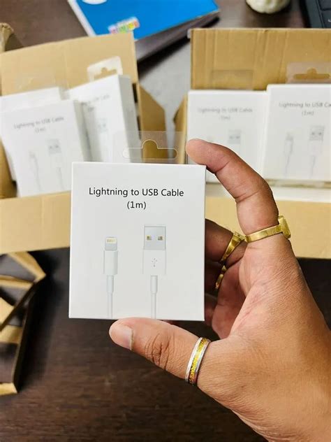 Iphone Usb To Lightning Cable At Best Price In Jodhpur By Shoppers Hub