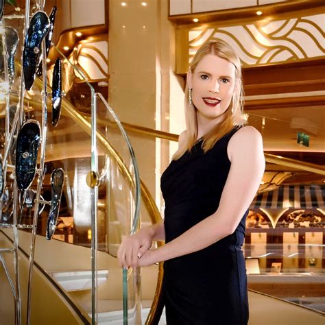 Daisy Hollman Thewholedaisy Twitter