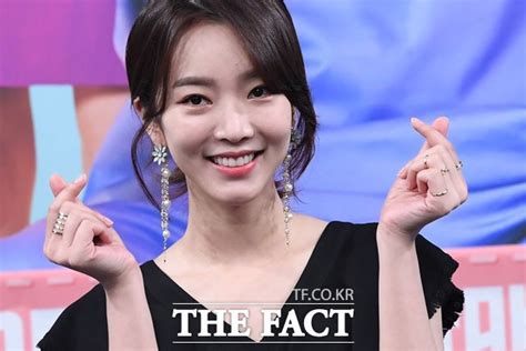 배슬기 결혼 4년 만에 엄마 됐다…건강한 아들 출산