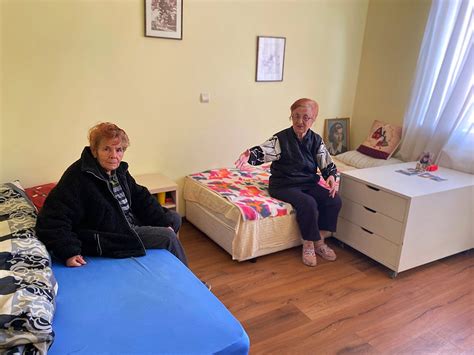 Дом за стари хора с деменция Резиденция за възрастни Карамел