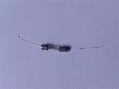 very simple reusable fuse 5 steps instructables