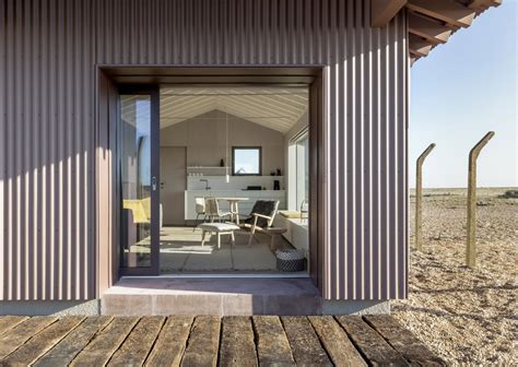 Johnson Naylor And Msda Create Dungeness Holiday Home On Site Of Radar Station