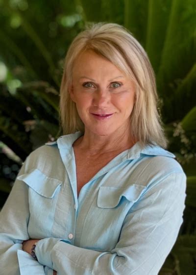 Cyndi Recker Bonus Episode Get Her Recommendations Izolda Trakhtenberg