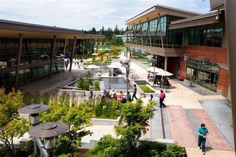 At The Commons Microsoft Hq Redmond Campus