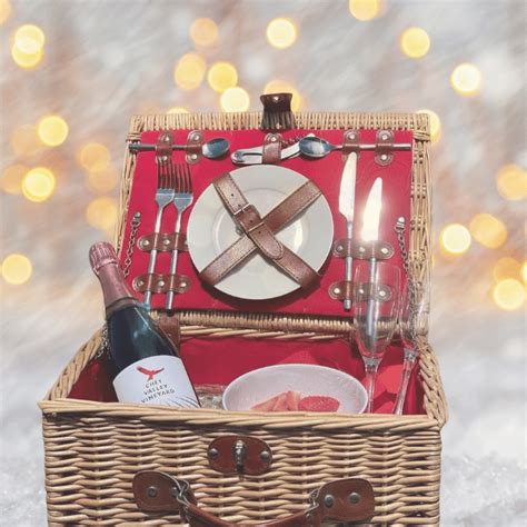 Vip Vineyard Experience A Picnic Voucher Plus Wine Tour For Two