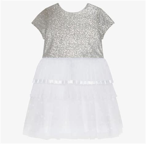 Givenchys Haute Couture Collection A Symphony Of Elegance And