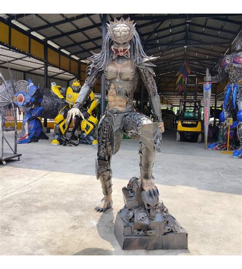 Female Predator Statue Predator By Drakeforge3d Makerworld