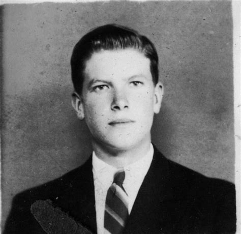 David Bridgers Instagram Twitter And Facebook On Idcrawl