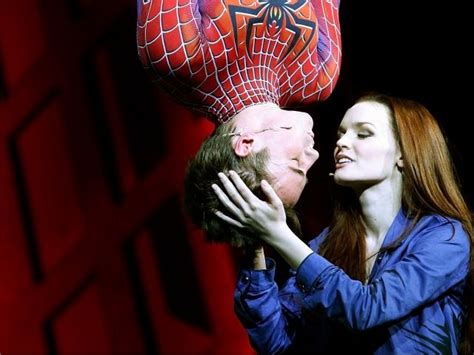 Mary Jane Watson Spider Man Turn Out The Dark Spiderman Actors Show Photos