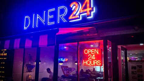 A First Look At Diner24 Nycs Newest 24 Hour Restaurant And Bar