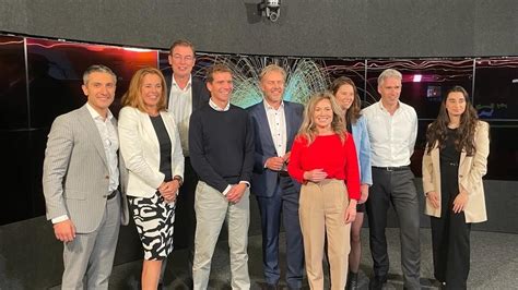 Ey Exceptionaleyexperience Nextwave Digitalization Esg