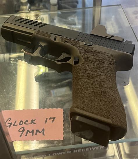 New To Guns Standard G19 Or Mos R Glocks