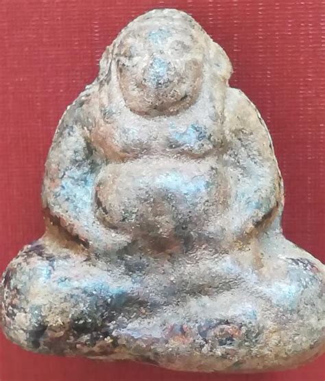 พระสังกัจจายน์สมัยเชียงแสน ยุคต้น ขนาดห้อยคอ Ennxo