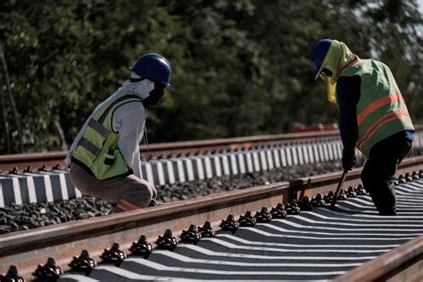 Maya Train Derails On The Way To Cancun Cancun Sun