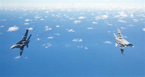 Two F A 18f Super Hornets Conduct Air To Air Formation Flying [2400x1284] R Militaryporn