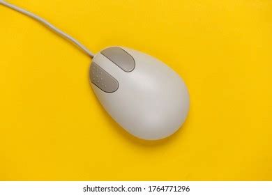 7 715 Old Computer Mouse Images Stock Photos Vectors Shutterstock