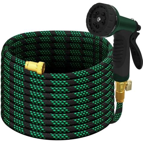 100ft Premium Garden Hose Ultra Lightweight Non Expanding Design 100 Ft