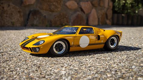 Ford Gt40 Benjamin Workshop Par Solido