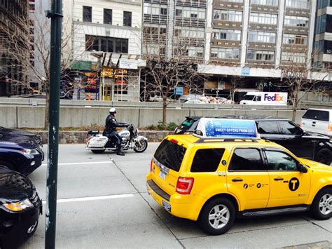무료 이미지 보행자 주차 택시 수송 차량 대중 교통 경찰 3264x2448 32392 무료 이미지 Pxhere