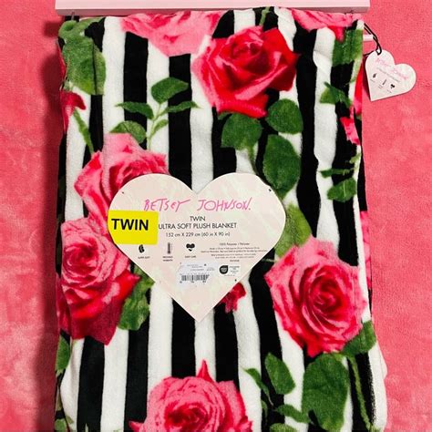 Betsey Johnson Black White Stripes Pink Floral Rose Soft Plush Throw