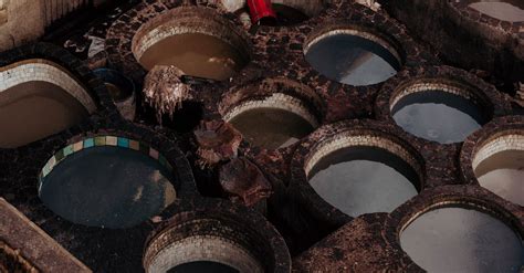 가죽 가죽 생산 거친 건물 외장 건축 공예 도시 경관 동그라미 마라케시 모로코 무두질 문화 문화 유산 문화적 물 방법 북아프리카 빈티지 산업