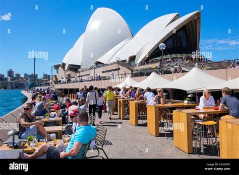 Opera Bar Banque De Photographies Et Dimages à Haute Résolution Alamy