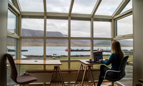 The Remote Workers Guide To Effective Asynchronous Communication