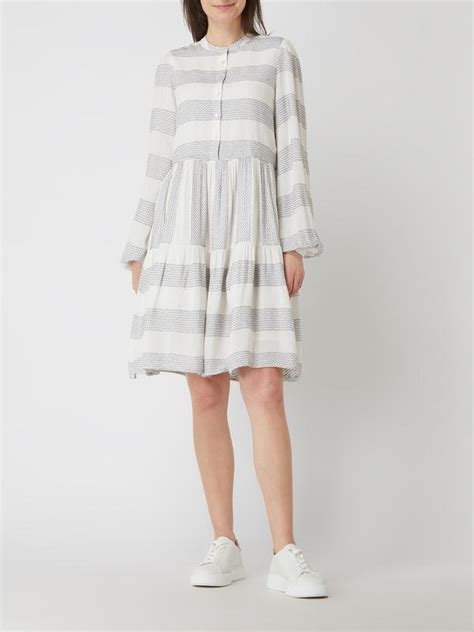 Віскозна сукня — ціна 330 грн у каталозі Короткі сукні Купити жіночі