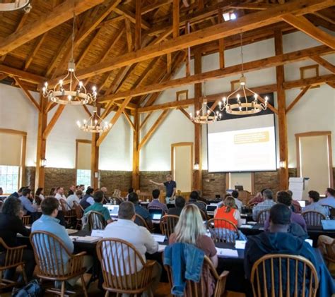 Meet The Vanderbilt Executive Mba Class Of 2025 Vanderbilt Business