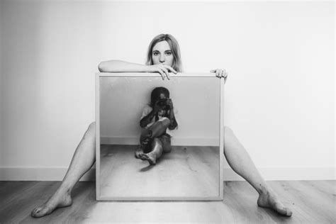 รปภาพMirror เลอกดภาพถายสตอก เวกเตอร และวดโอ1 917 293 Adobe Stock