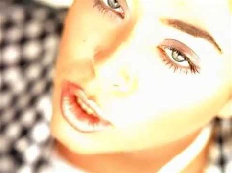 Natalia Kukulska Im Wi Cej Ciebie Tym Mniej Tekst I T Umaczenie Piosenki Tekstowo Pl