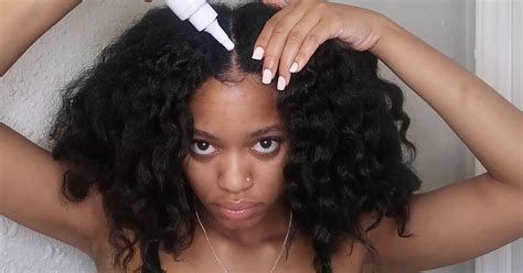 5 Lazy Natural Hairstyles For Stretched Hair You Can Do In 5 Minutes