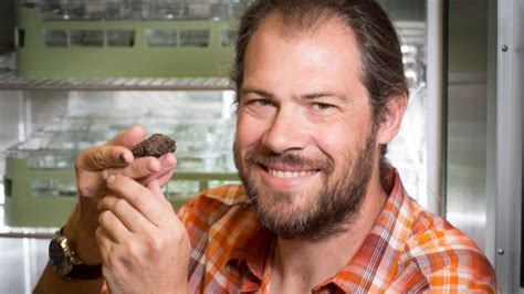 Identifying The Sex Of Turtles Alumni News