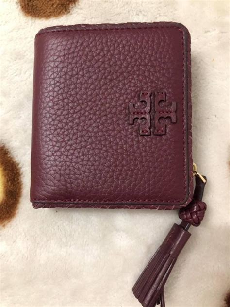 Kat Kat Shop หมดจ้า Tory Burch กระเป๋าตังสั้น
