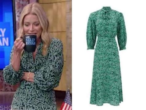 Live With Kelly And Ryan October 2021 Kelly Ripas Green Printed Midi