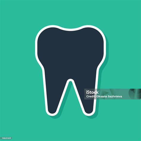 파란색 치아 아이콘은 녹색 배경에 분리되어 있습니다 치과 진료소 또는 치과 의료 센터 및 치약 포장을 위한 치아 기호 벡터